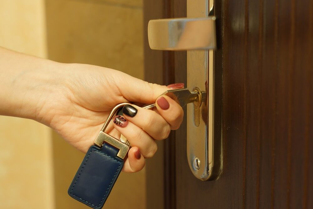 5 things to remember before heading home for the holidays - Study ...