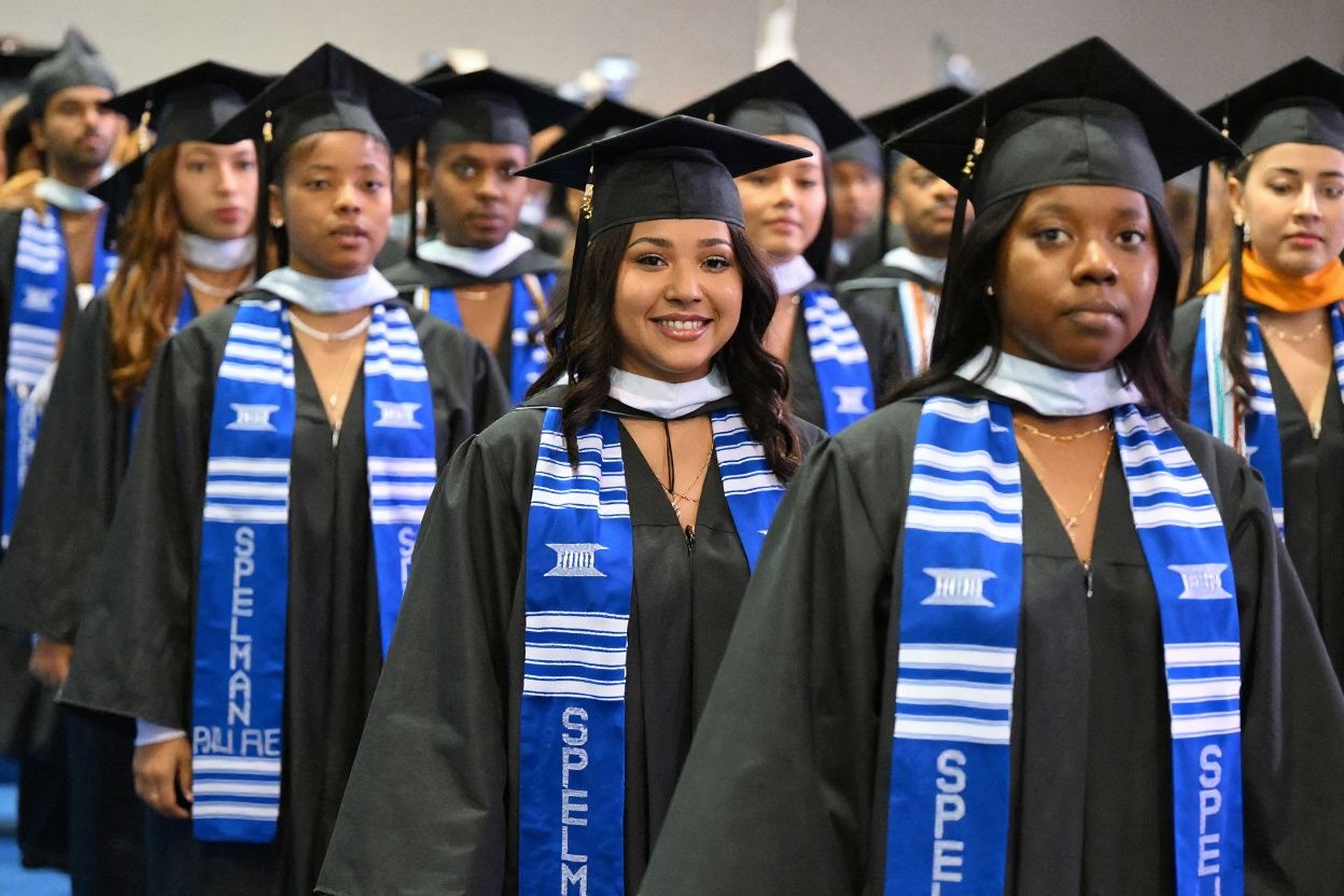 Master's vs bachelor's degree: 5 must-know differences